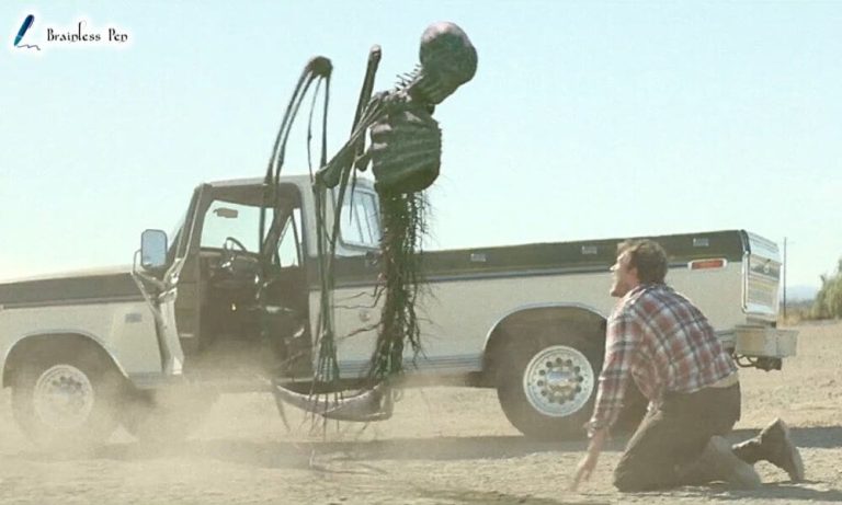 Southbound (2015) Ending Explained [Spoiler] | Brainless Pen